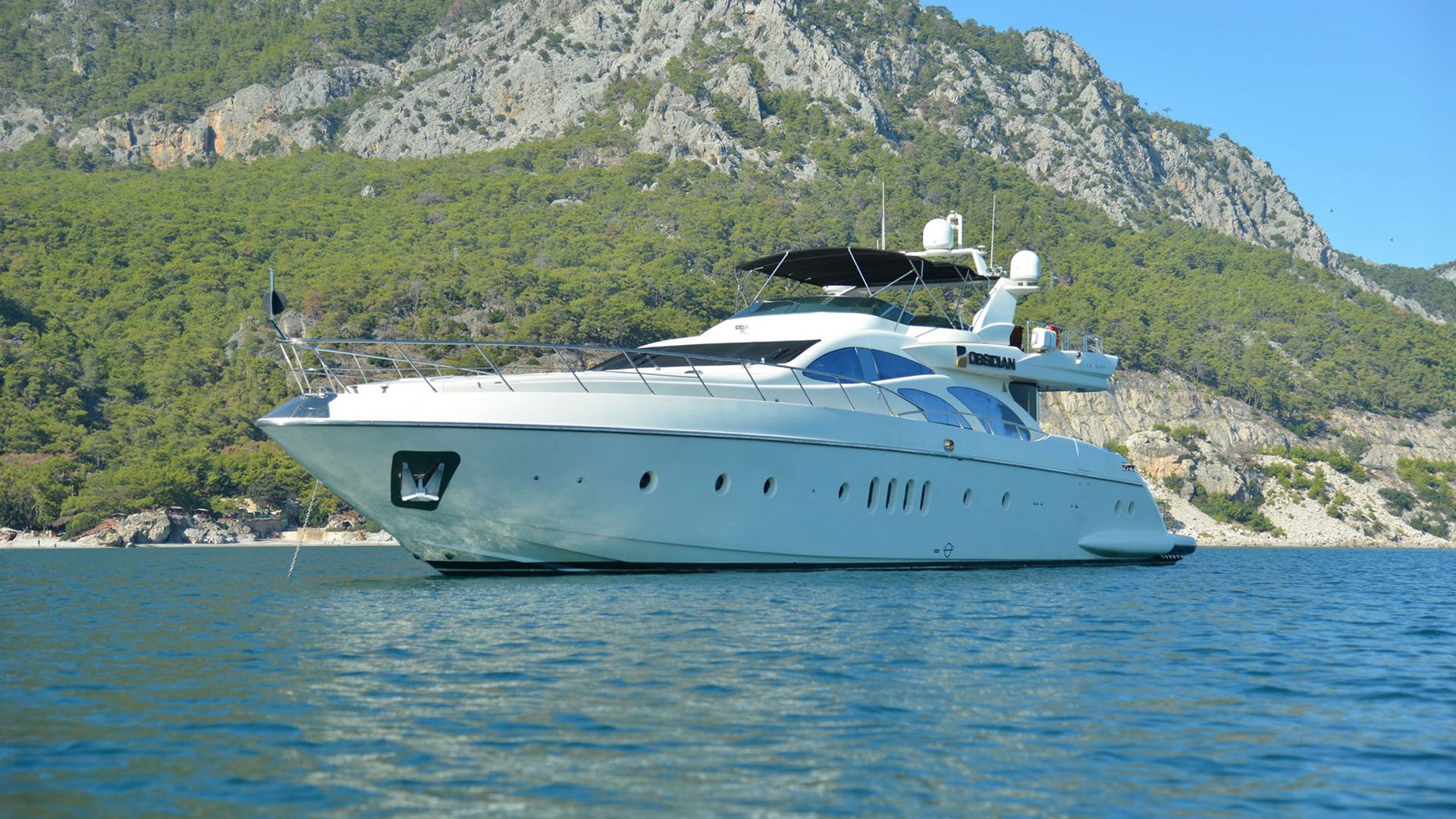OBSIDIAN yacht for sale (Azimut, 30.15m, 2004)